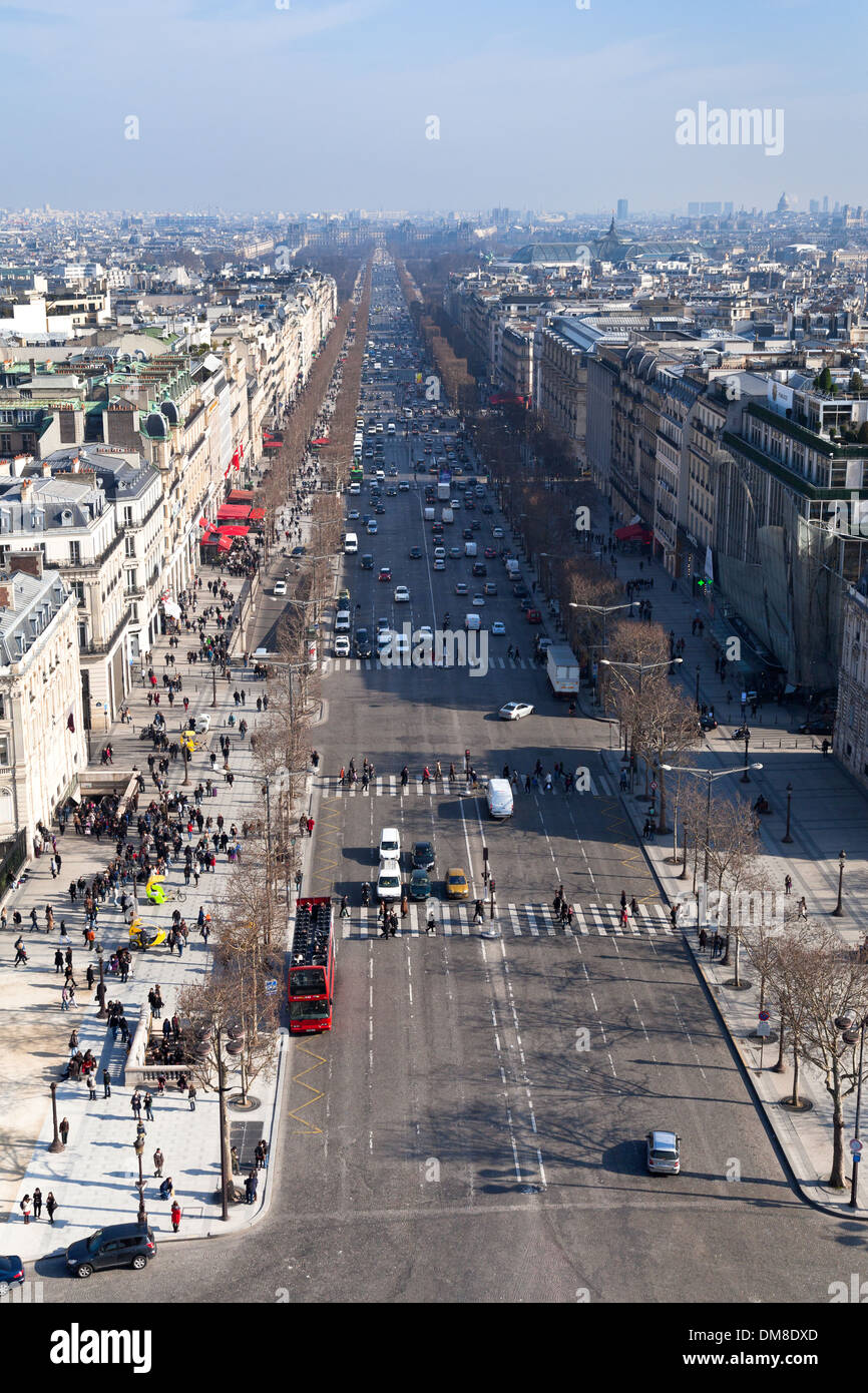 Paris champs elysees spring hi-res stock photography and images - Alamy