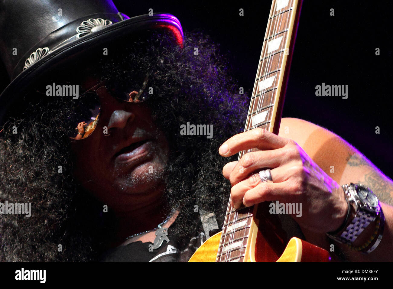 Slash performing at Hisense Arena Melbourne, Australia - 28.08.12 Stock ...