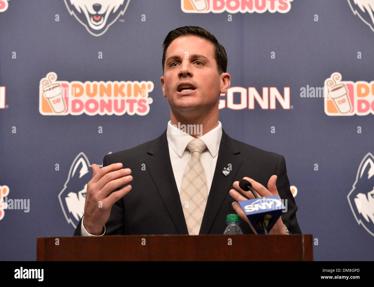 Bob diaco hi-res stock photography and images - Alamy