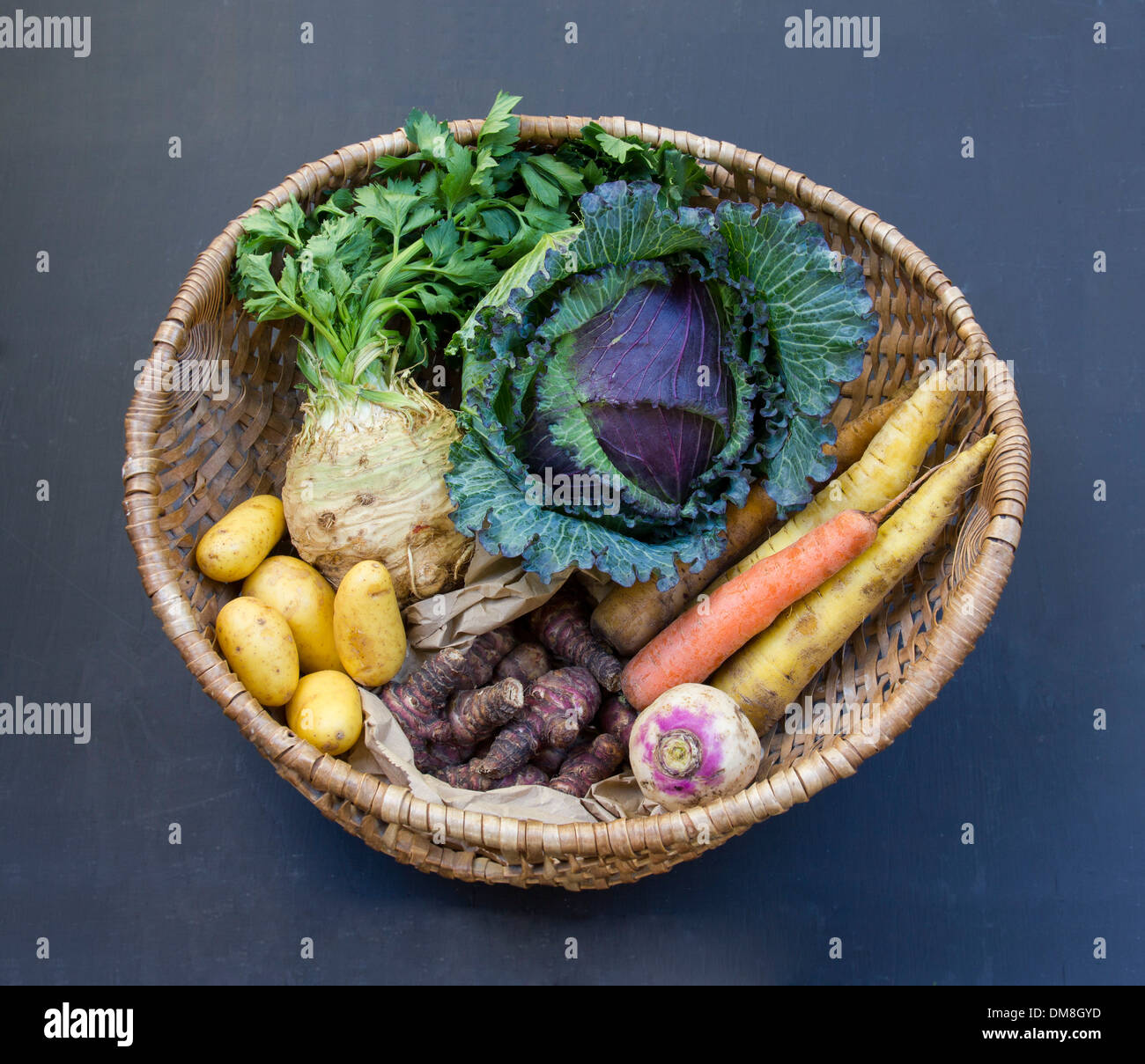 Root carrot basket hi-res stock photography and images - Alamy