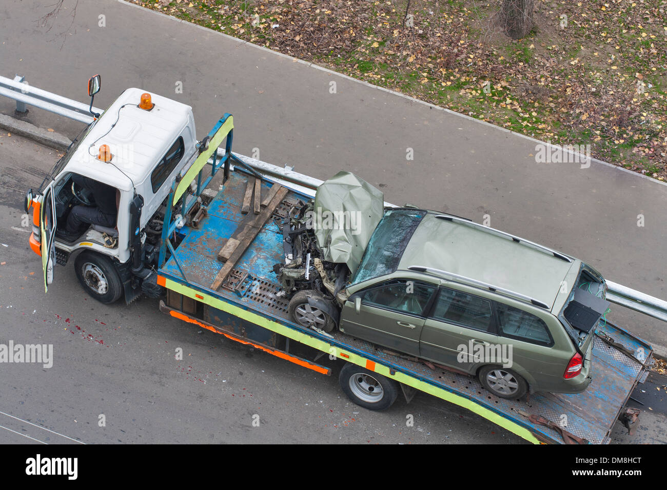 Broken chassis hi-res stock photography and images - Alamy
