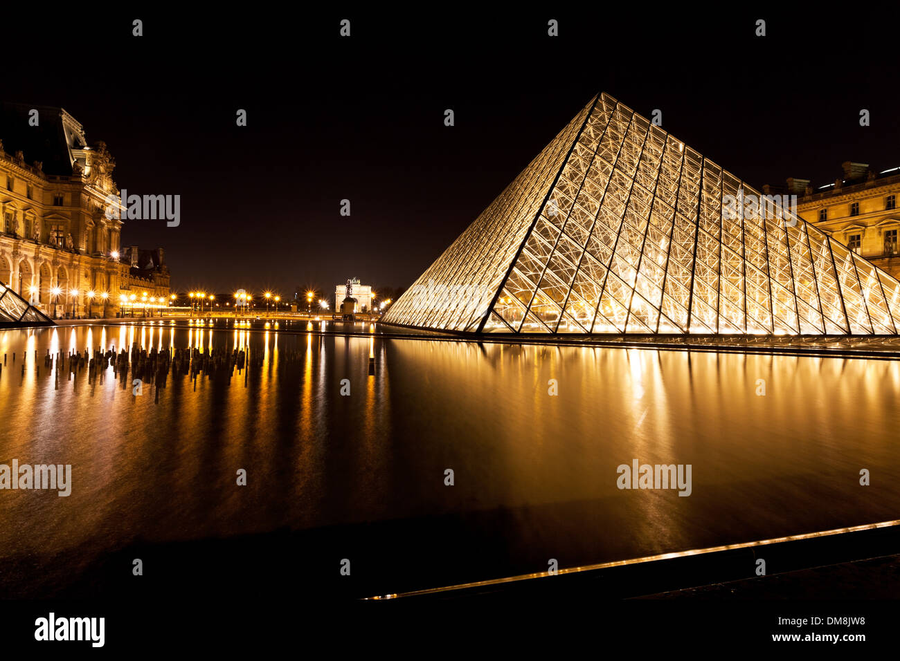 Louvre museum musee night view hi-res stock photography and images - Alamy