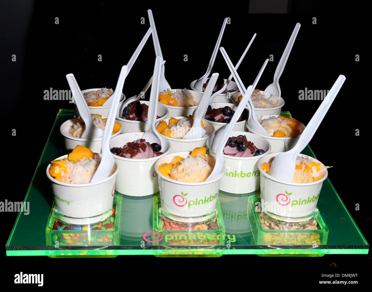 Atmosphere Pinkberry Las Vegas grand opening celebration at Mandarin ...