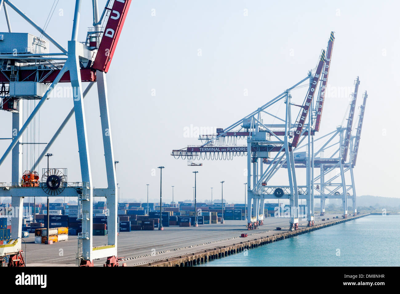 Containers and container loading cranes at the Terminal des Flandres ...