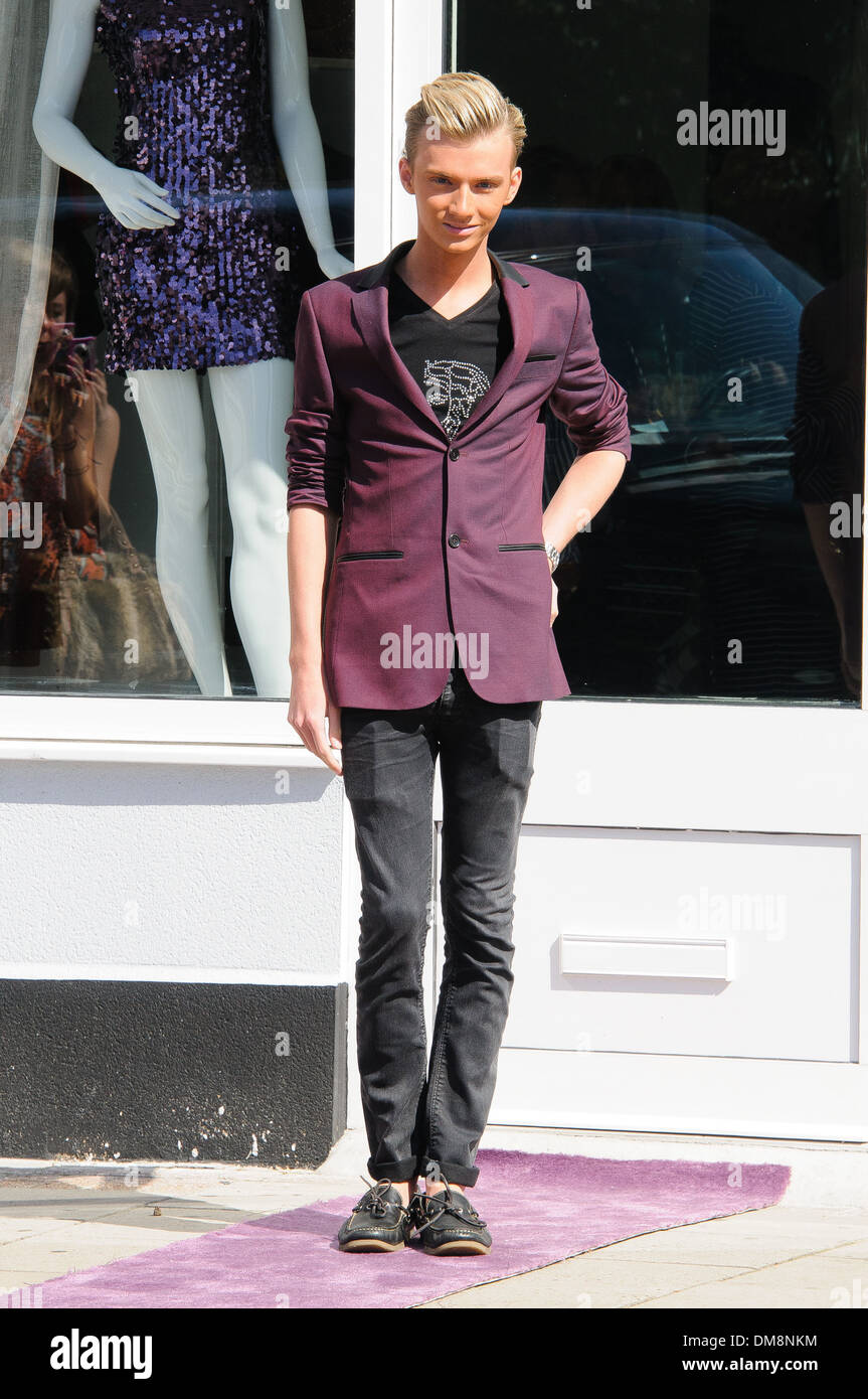 Amy childs and harry derbridge hi-res stock photography and images - Alamy