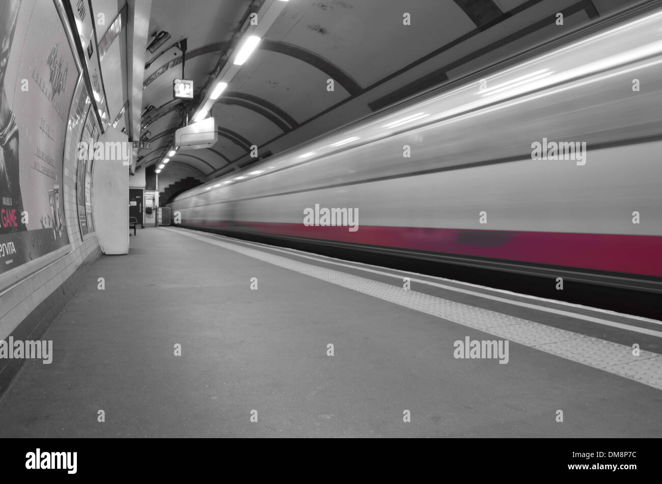Underground empty hi-res stock photography and images - Alamy