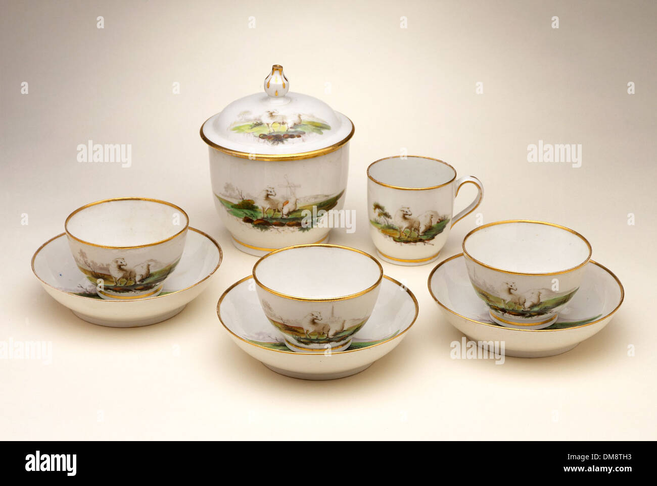 Middle east tea set hi-res stock photography and images - Alamy