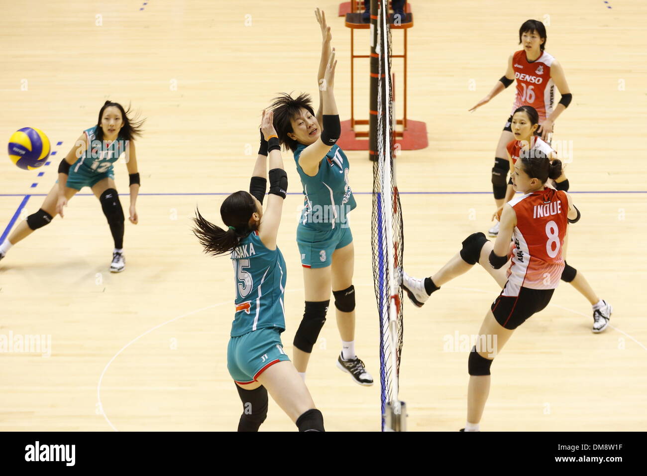 (L to R) Kozue Hayasaka (Marvelous), Mai Okumura (Marvelous), Kaori ...
