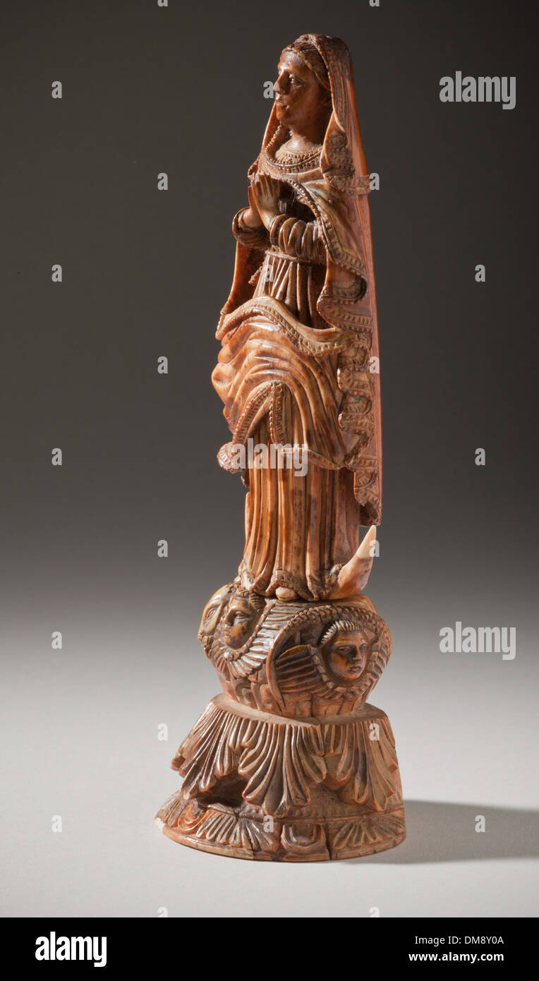 Immaculate forms hi-res stock photography and images - Alamy