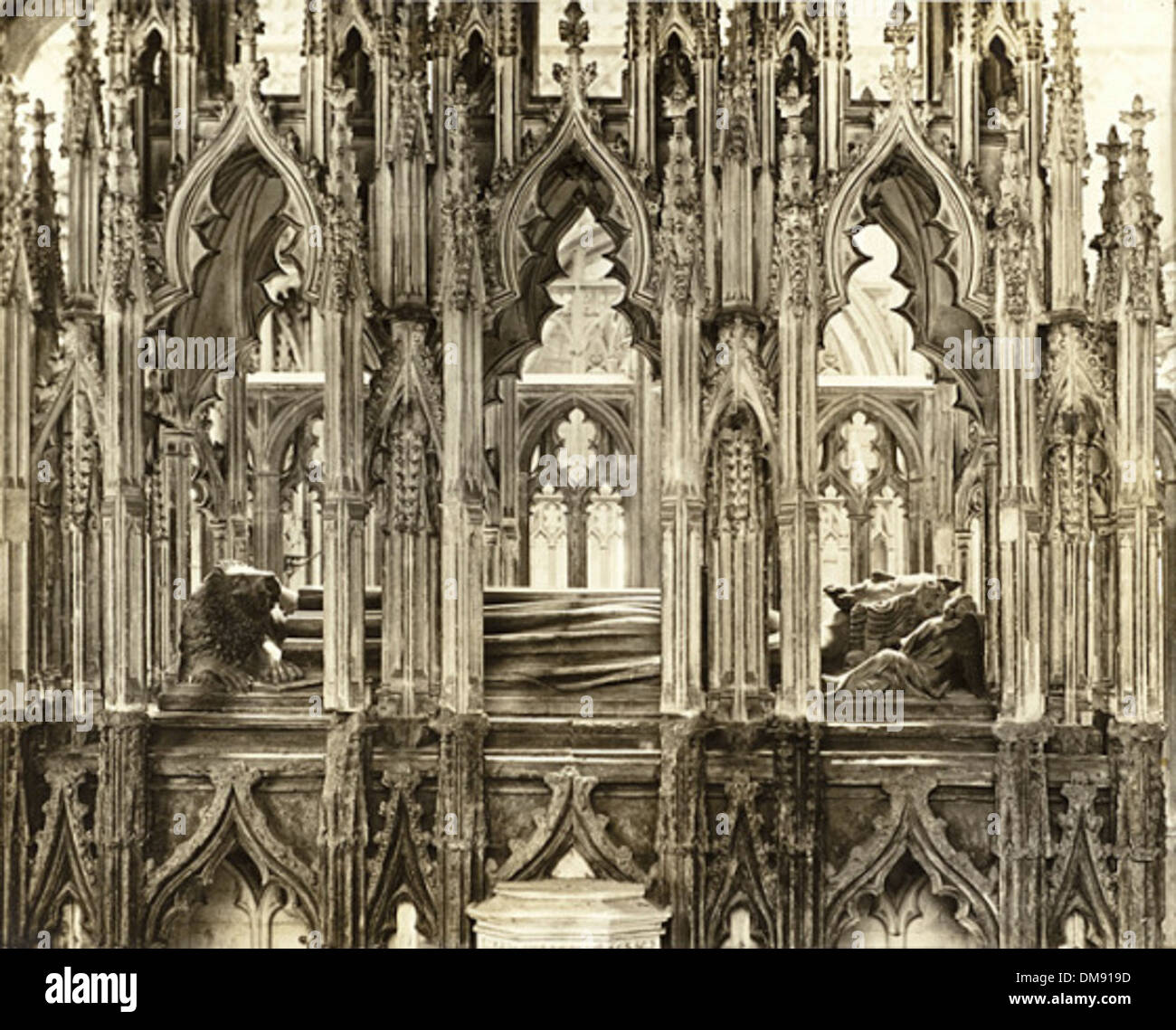 This image shows the tomb and effigy of Edward II, located in the North ...