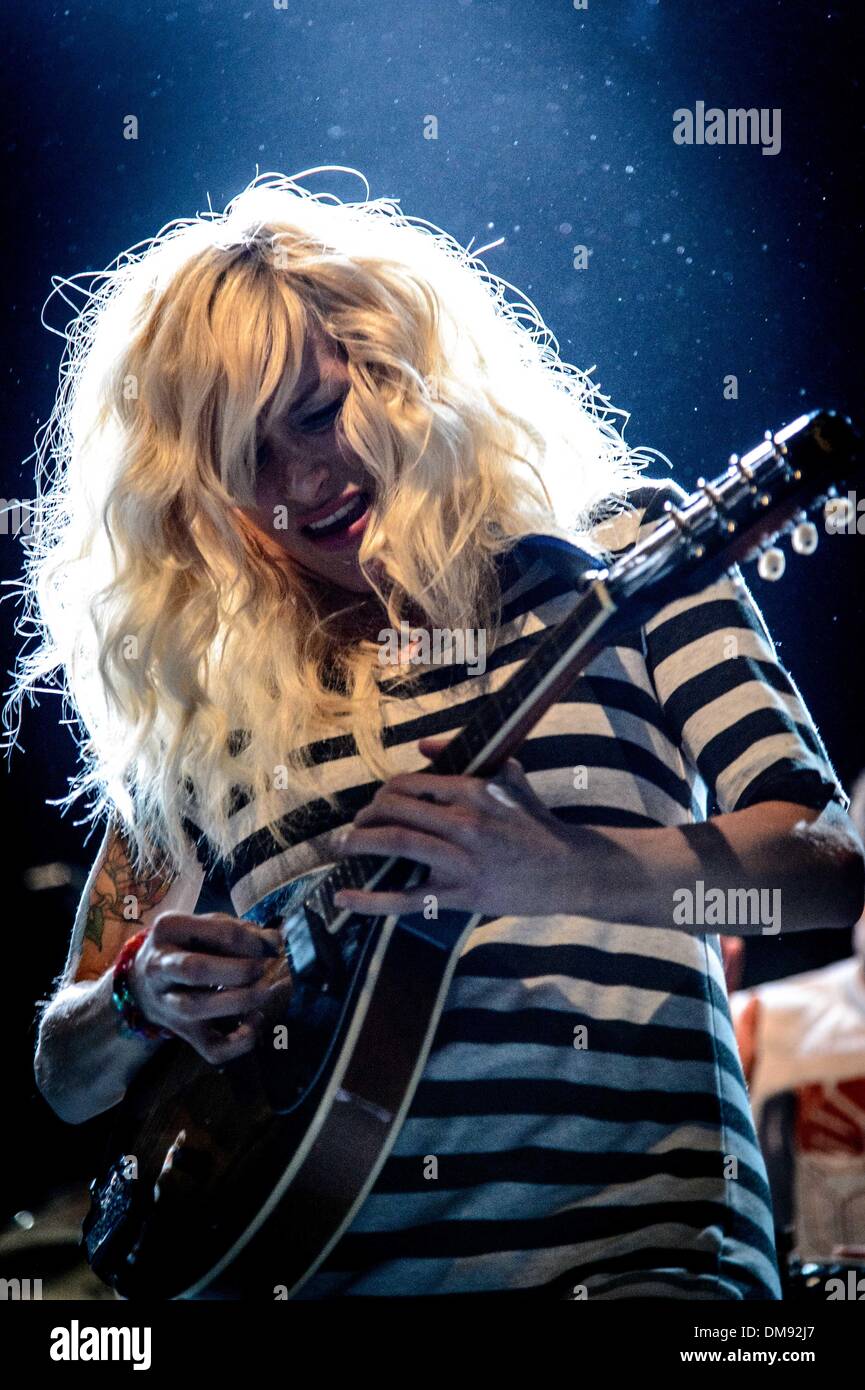 Sarah blackwood hi-res stock photography and images - Alamy