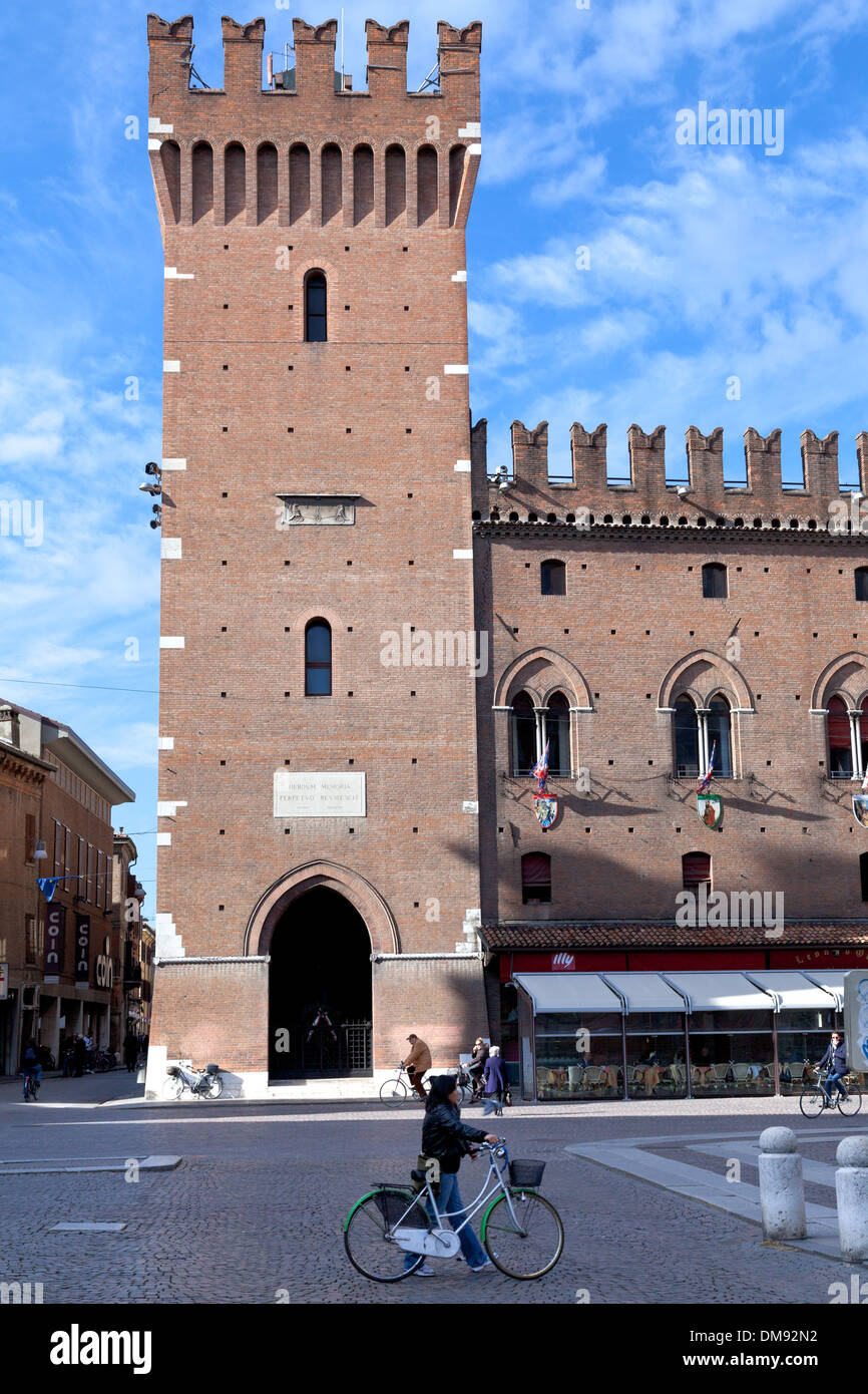Emilia romagna ferrara city hall hi-res stock photography and images ...