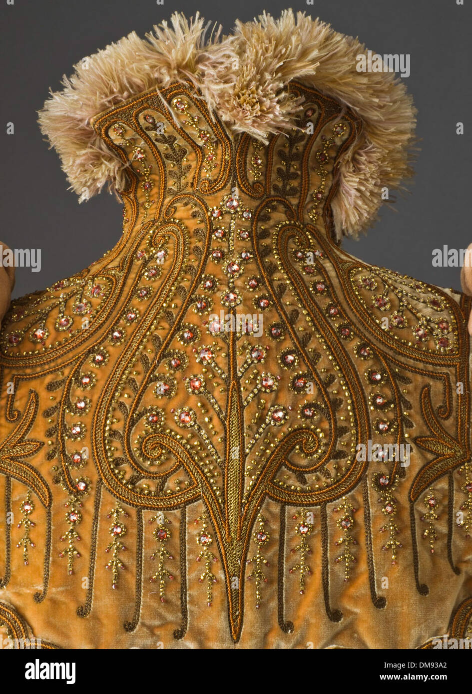 Mantle with drawings hi-res stock photography and images - Alamy