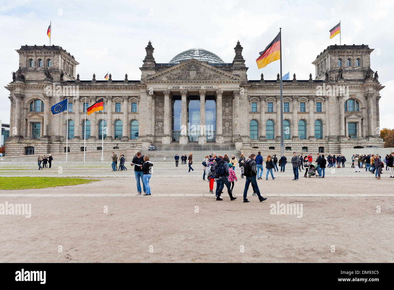 The reichstag historical edifice in berlin germany hi-res stock ...