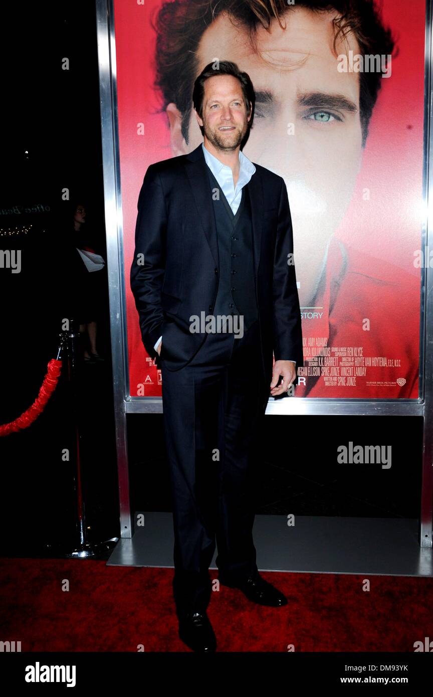 Los Angeles, CA, USA. 12th Dec, 2013. Matt Letscher at arrivals for HER ...