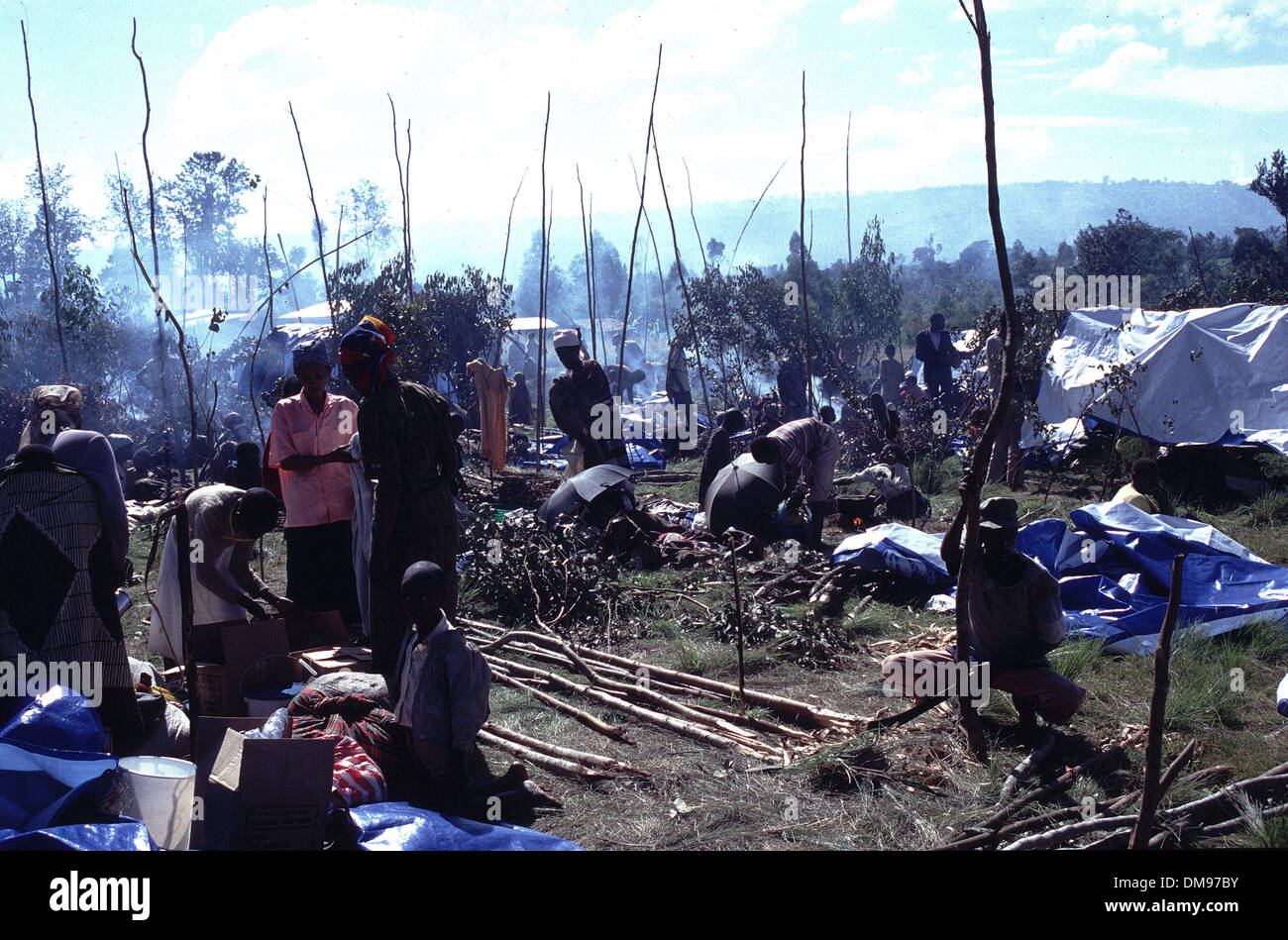 Tutsi refugees rwanda 1994 hi-res stock photography and images - Alamy