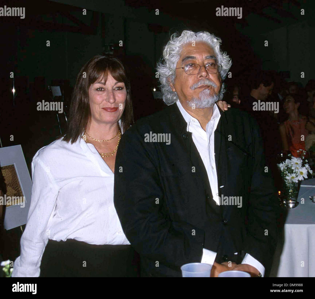 Anjelica huston robert graham hi-res stock photography and images - Alamy