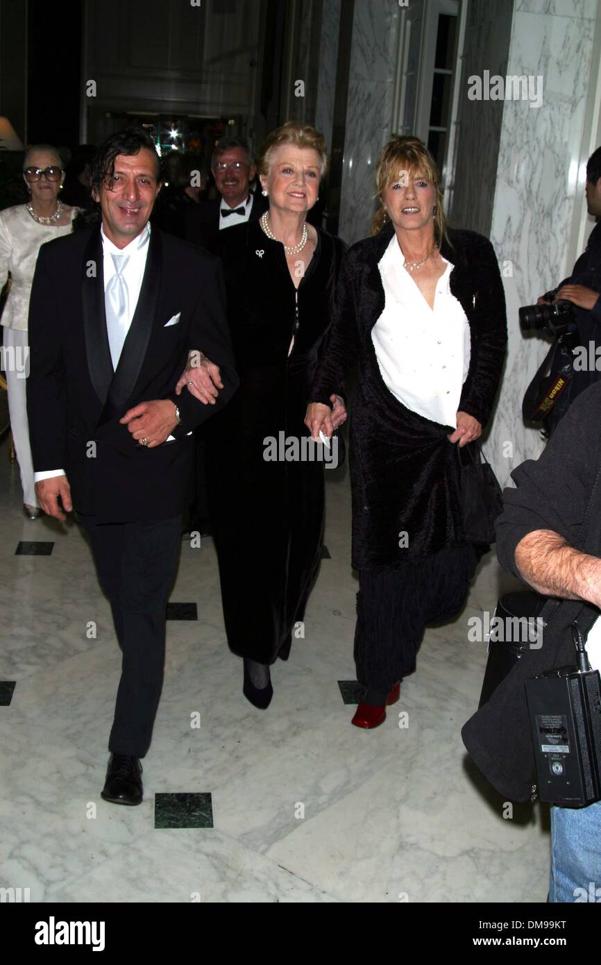 Nov. 11, 2002 - Beverly Hills, CALIFORNIA, USA - ANGELA LANSBURY HER ...