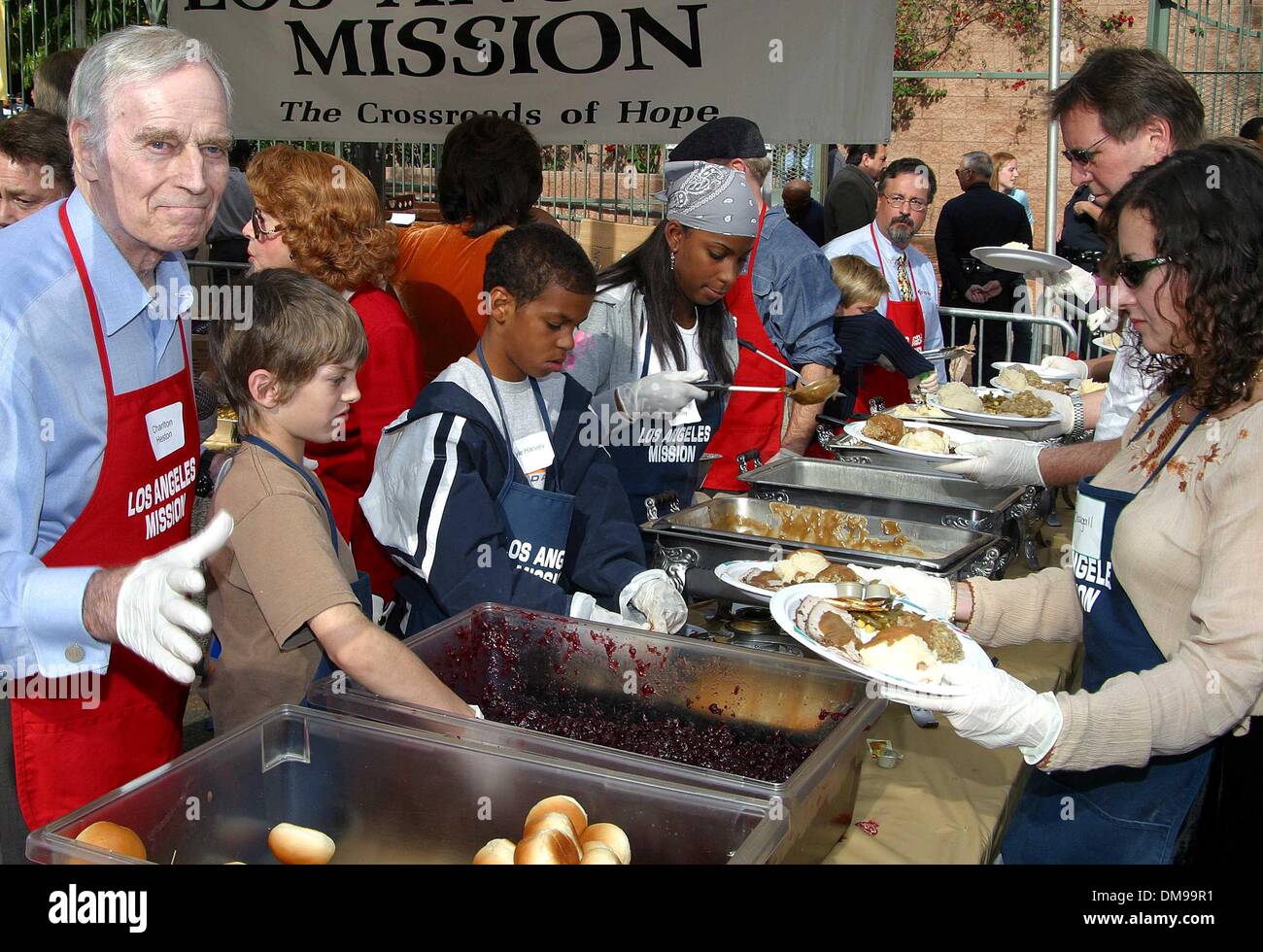 Nov. 27, 2002 - Los Angeles, CALIFORNIA, USA - CHARLTON HESTON AND ...