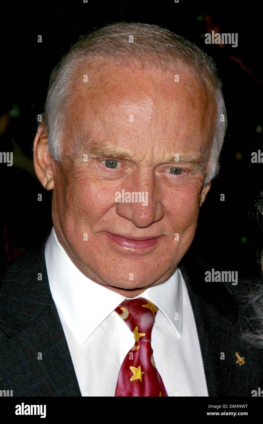 Dec. 6, 2002 - Beverly Hills, CA, USA - .K27012MR 30TH ANNIVERSARY OF ...