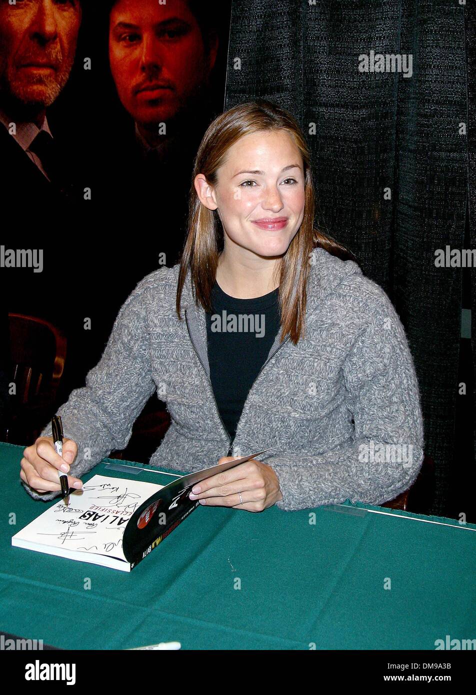 Jan. 1, 1980 - Los Angeles, CALIFORNIA, USA - JENNIFER GARNER ...