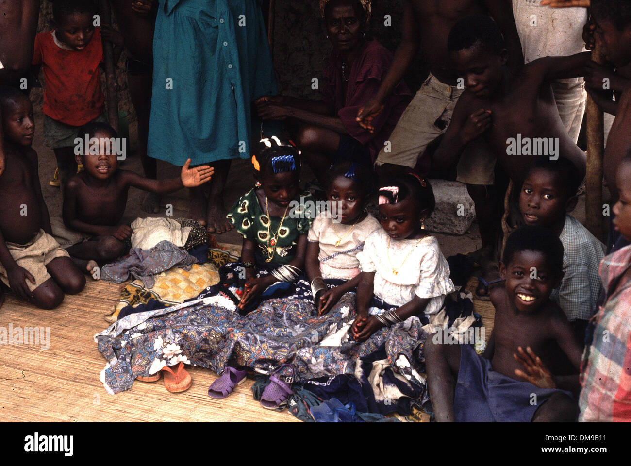 Mar 05, 1993 - Makeni, Sierra Leone - Mothers with children at ...