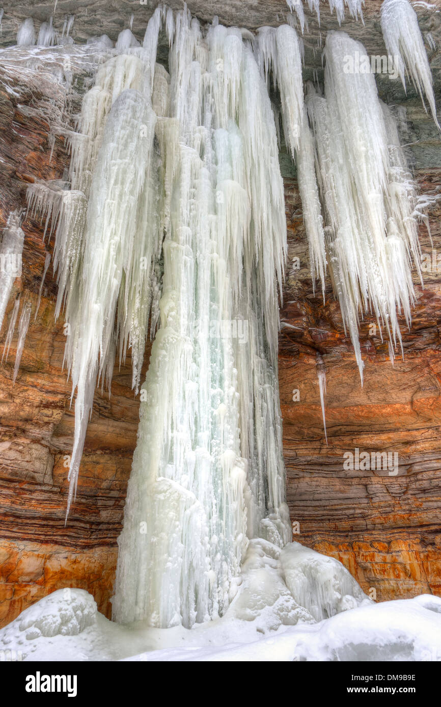 Huge long icicle hang on hi-res stock photography and images - Alamy