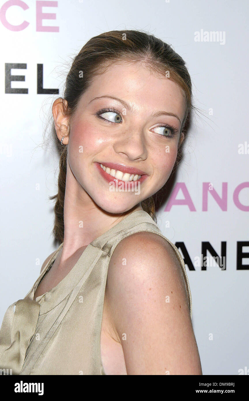 Oct. 17, 2002 - Beverly Hills, CALIFORNIA, USA - MICHELLE TRACHTENBERG ...