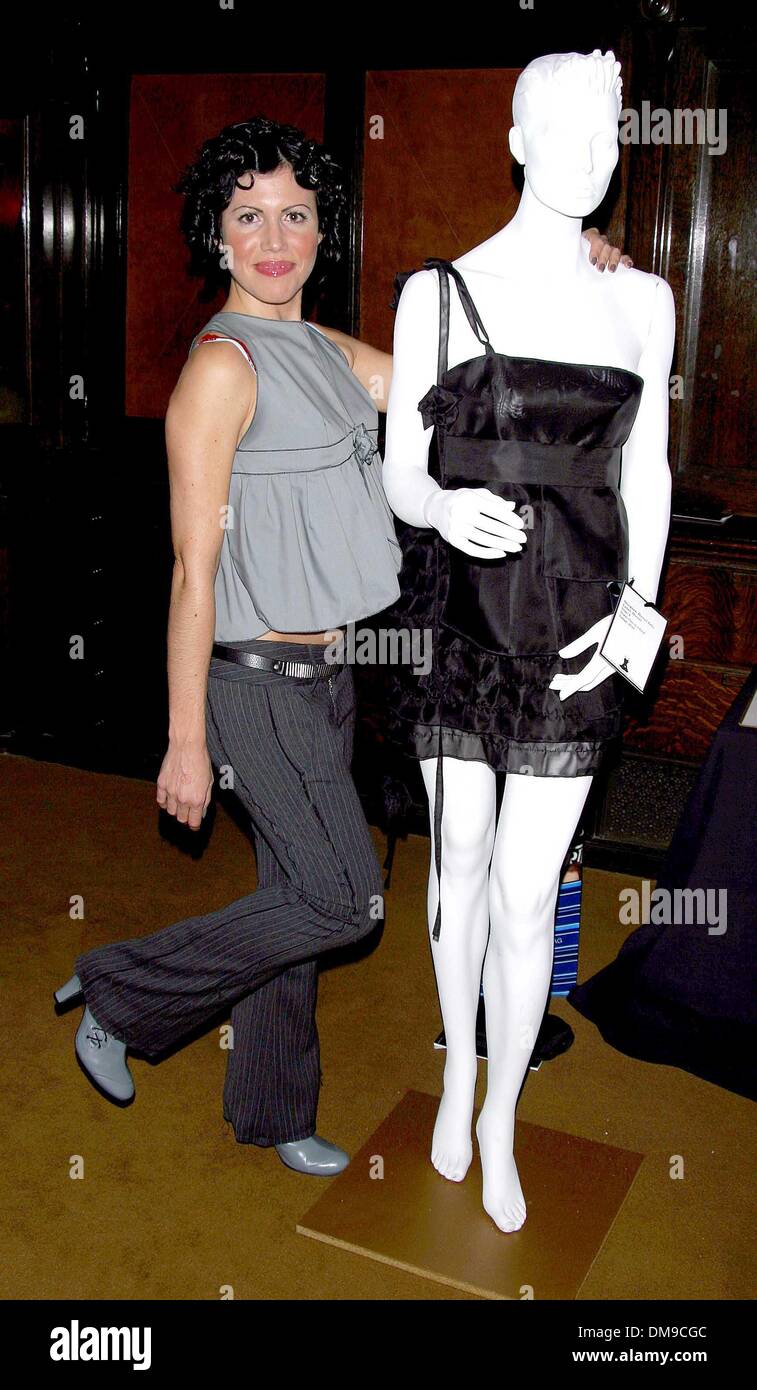 Ta kelly hi-res stock photography and images - Alamy