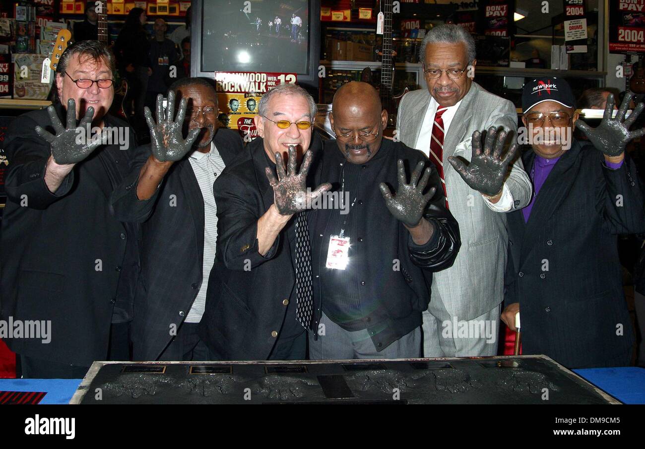 Nov. 13, 2002 - Hollywood, CALIFORNIA, USA - K27136MR MOTOWN'S ...