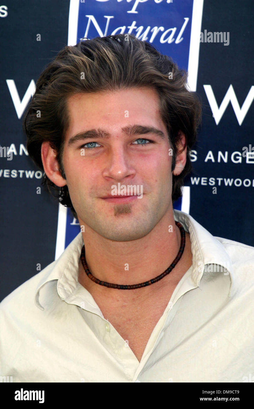 Nov. 16, 2002 - Westwood, CALIFORNIA, USA - JASON GUY ..K27209MR 2ND ...