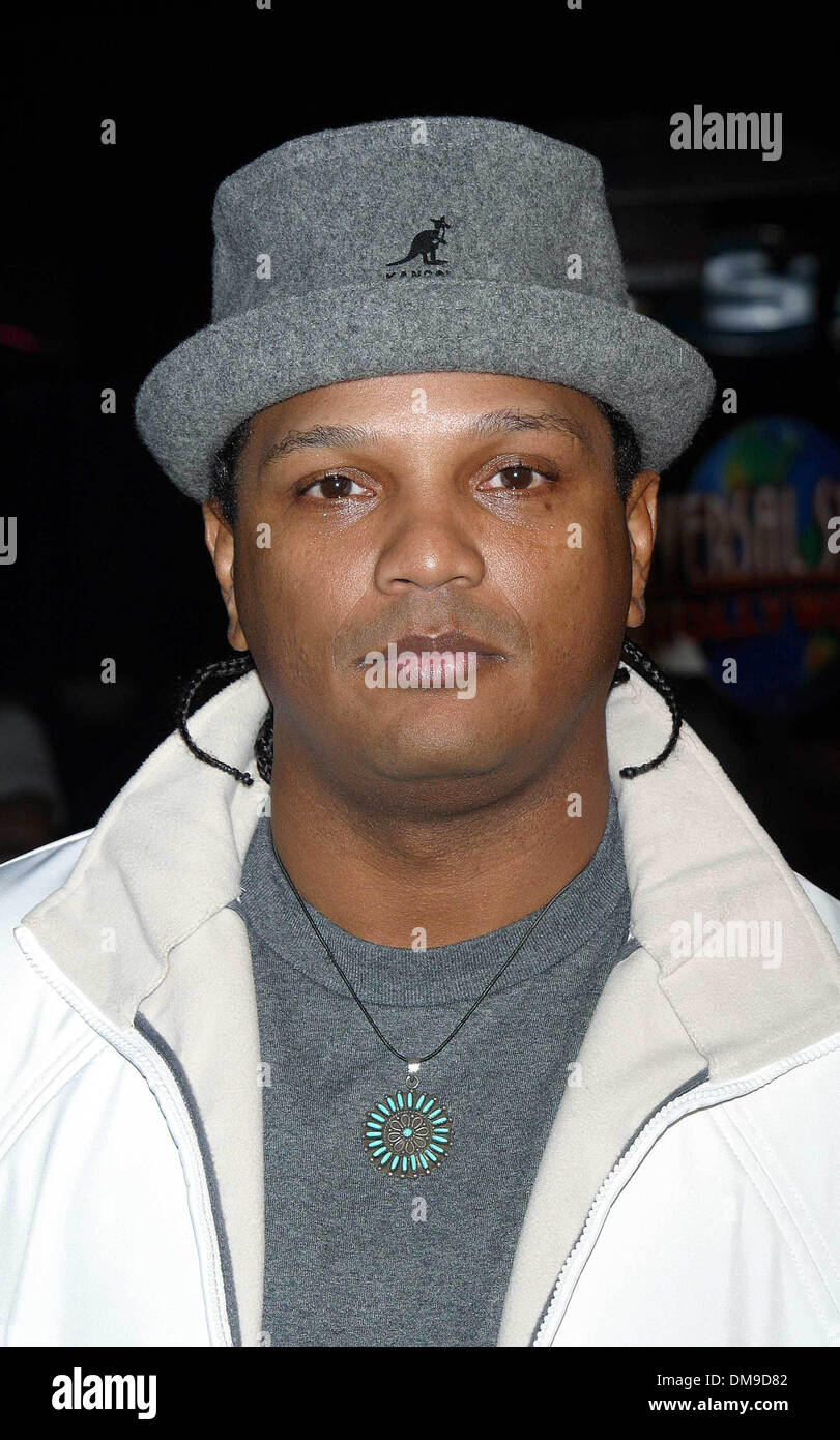 Dec. 3, 2002 - USA - FRANC REYES (WRITER-DIRECTOR)..K27305MR UNIVERSAL ...