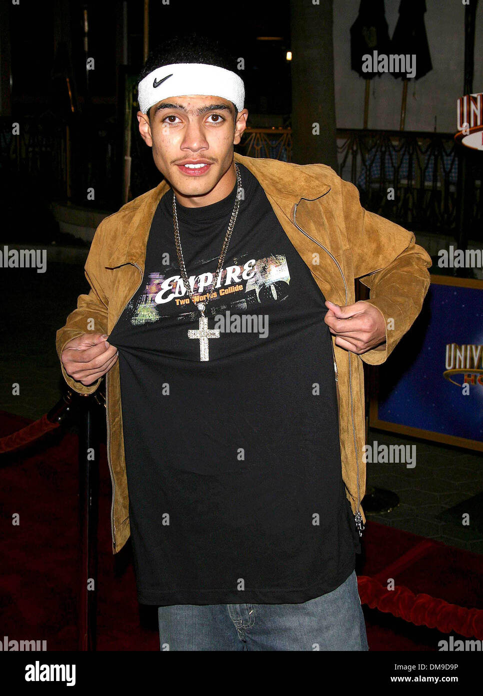 Dec. 3, 2002 - USA - RICK GONZALEZ ..K27305MR UNIVERSAL PICTURES HOSTS ...