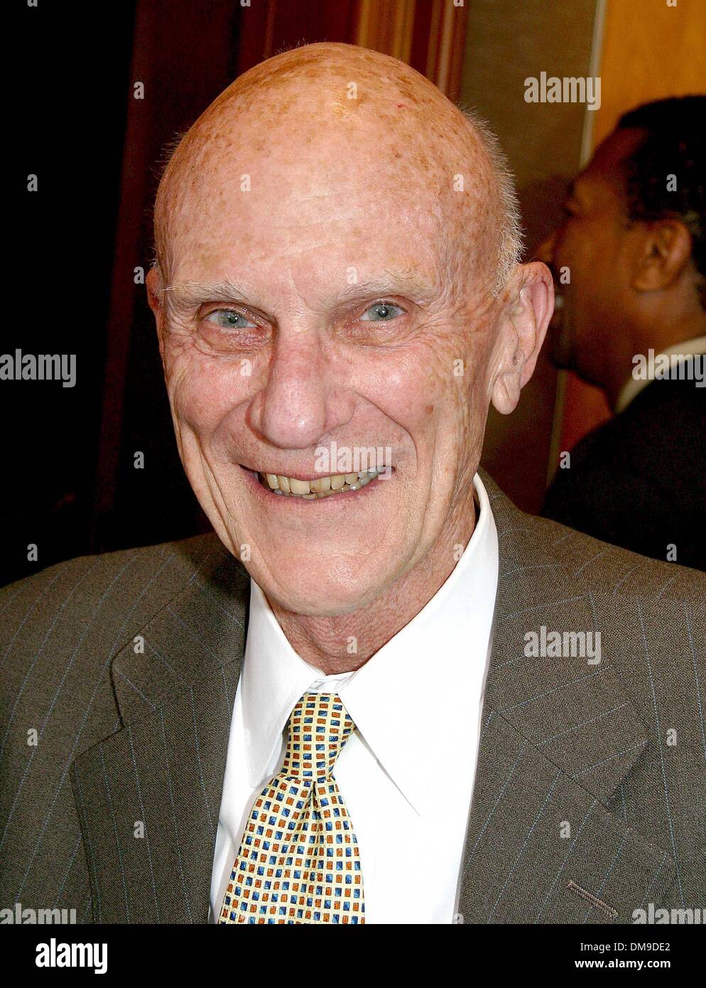 Dec. 6, 2002 - Beverly Hills, CA, USA - .K27012MR 30TH ANNIVERSARY OF ...