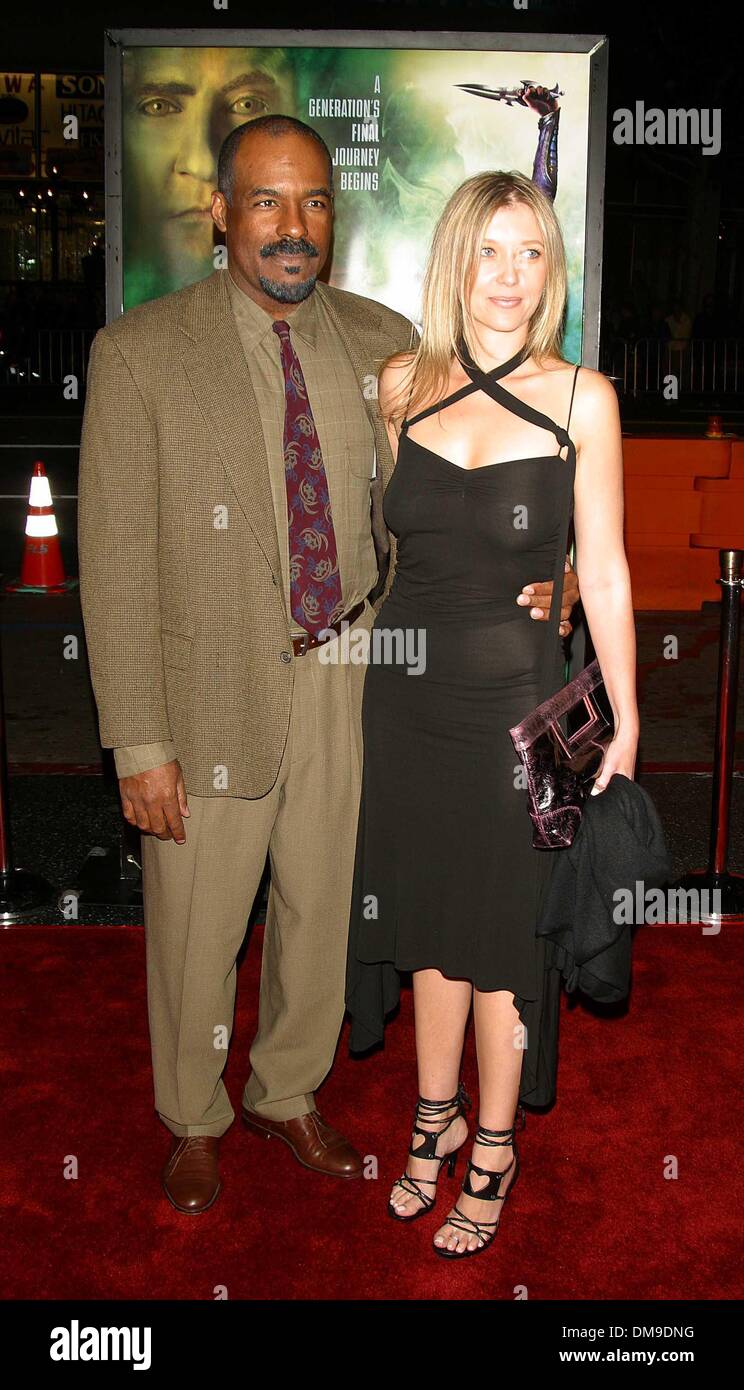 Dec. 9, 2002 - Hollywood, CALIFORNIA, USA - K27919MR WORLD PREMIERE OF ...