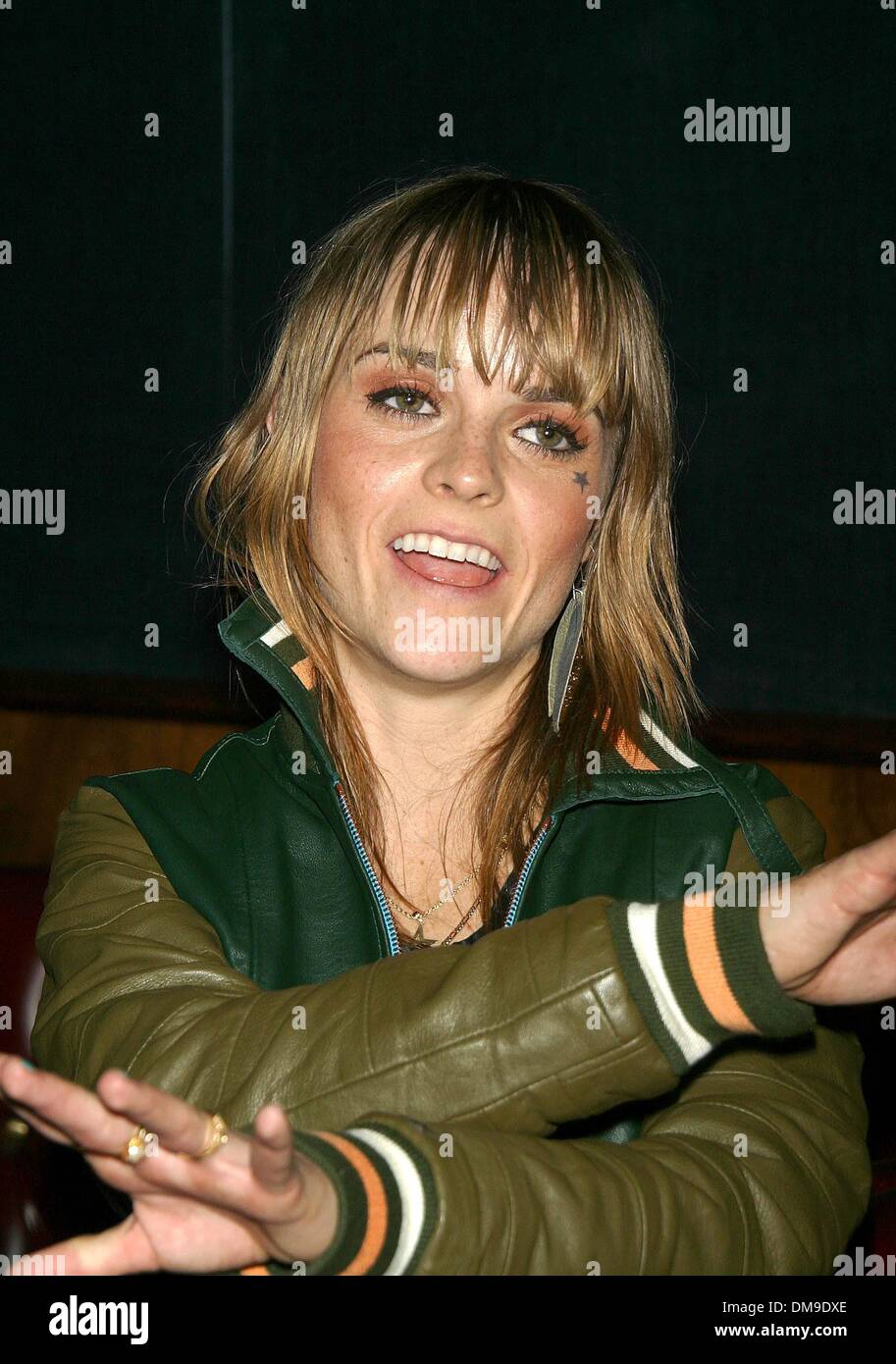 Dec. 14, 2002 - Los Angeles, CALIFORNIA, USA - K28053MR .TARYN MANNING ...