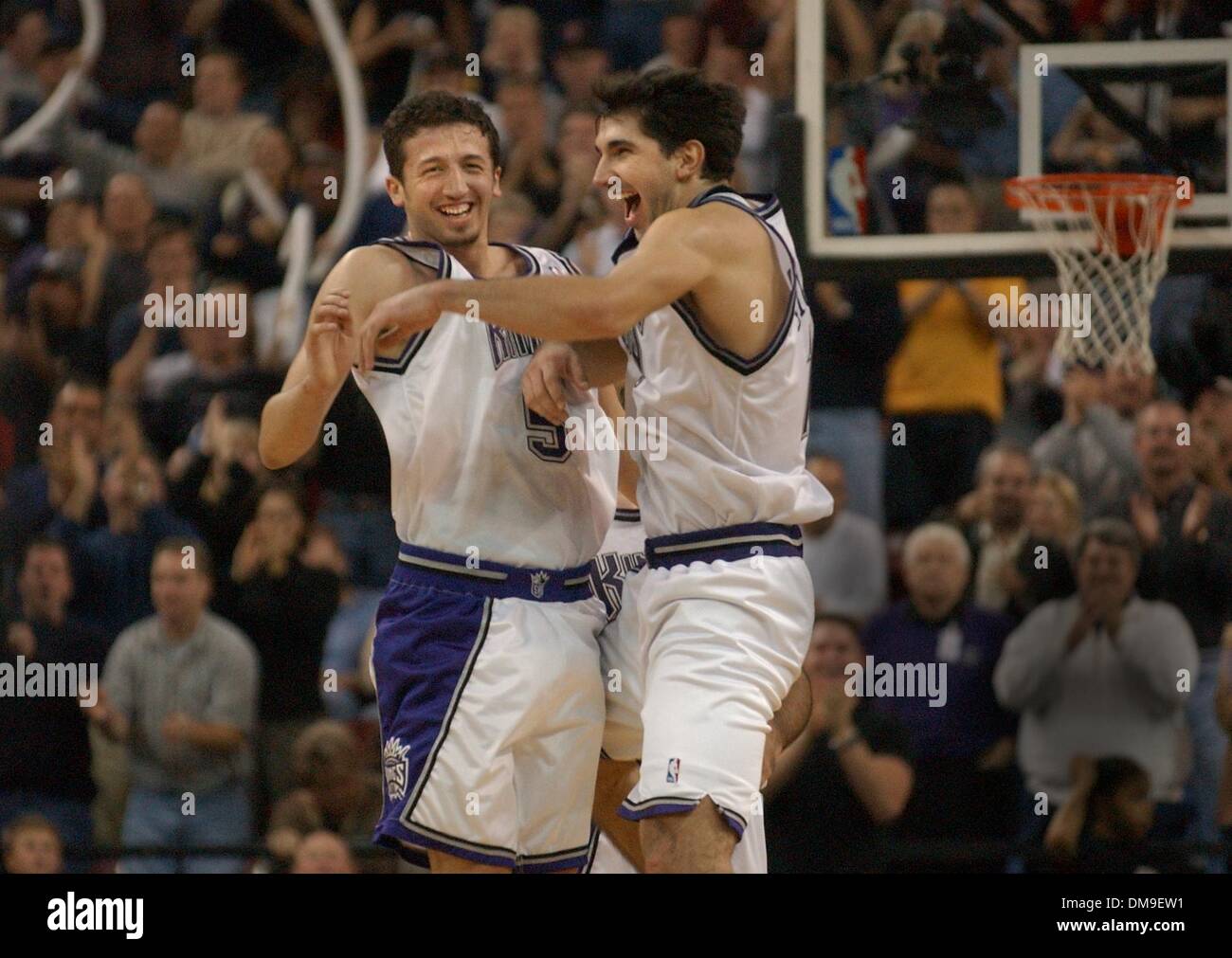 Peja Stojakovic Shooting