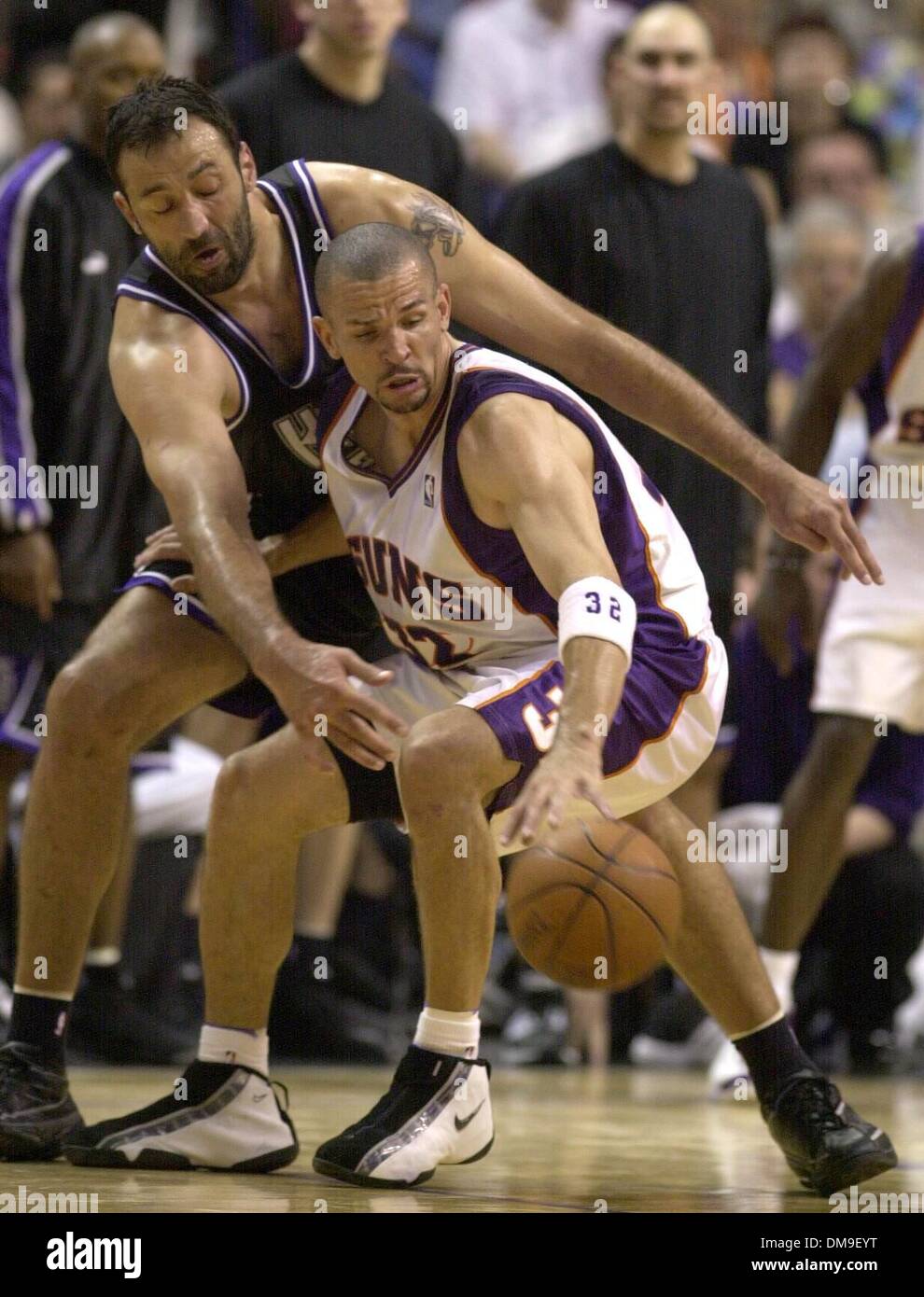 Vlade divac 2001 hi-res stock photography and images - Alamy