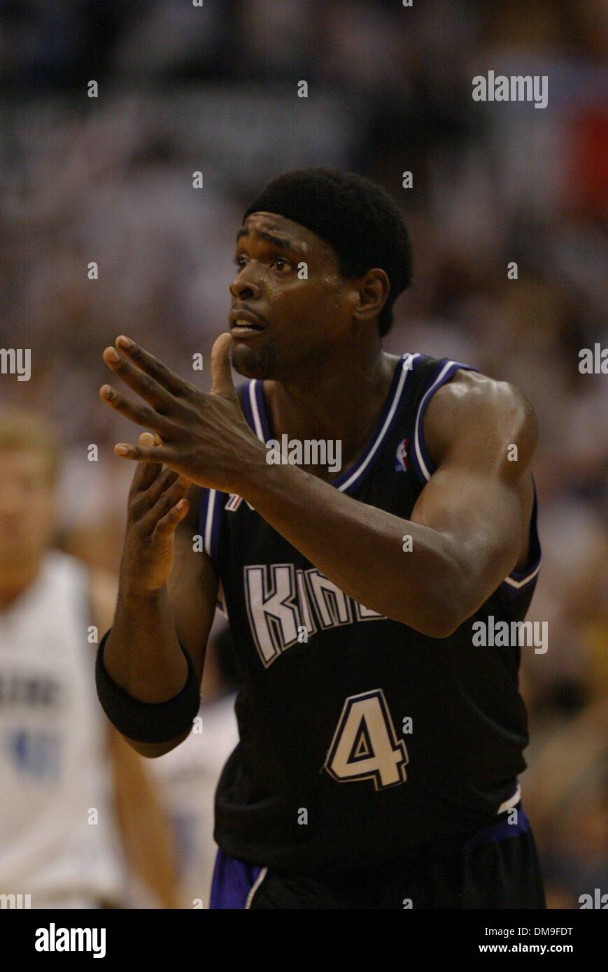 Kings forward Chris Webber can't believe he's been called for another ...