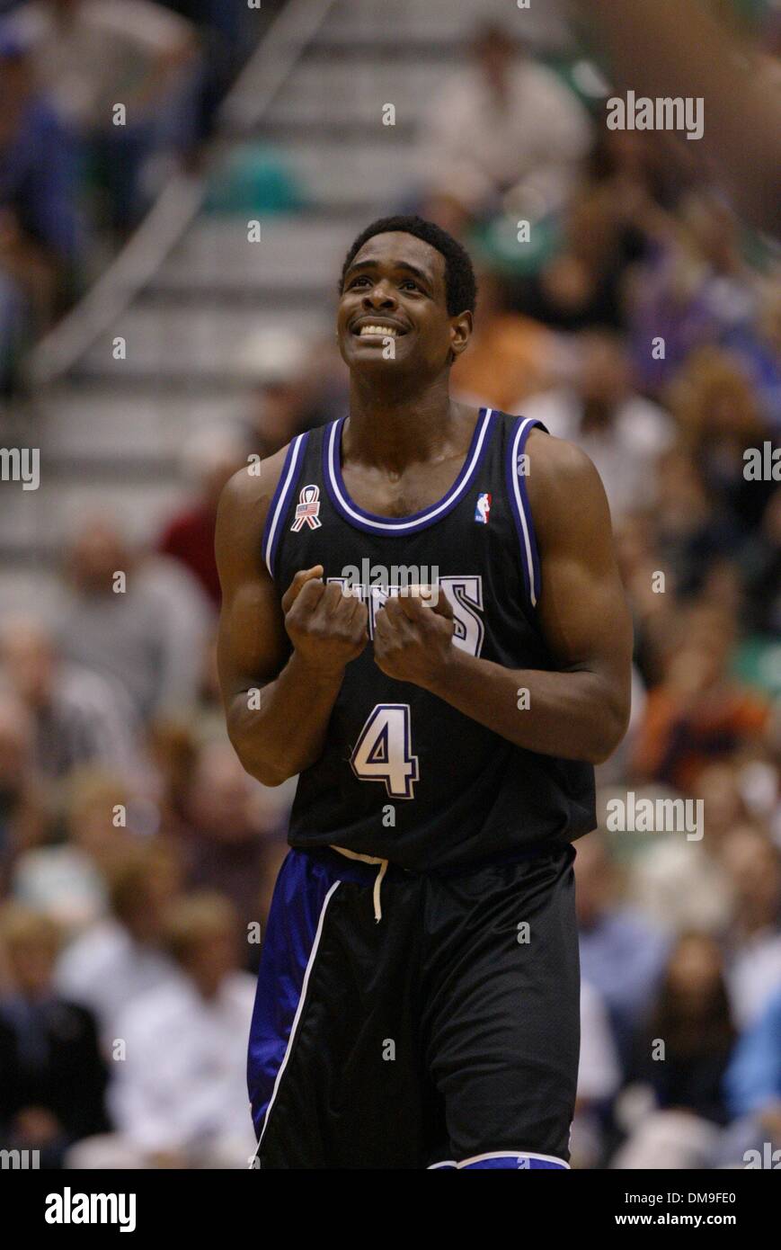Chris Webber delights in the Kings fast start during the first quarter ...
