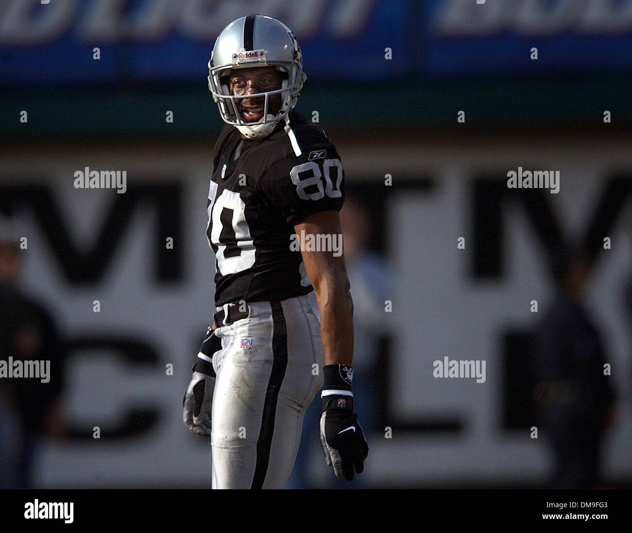 Oakland Raiders Jerry Rice during a game against the New York Jets at ...
