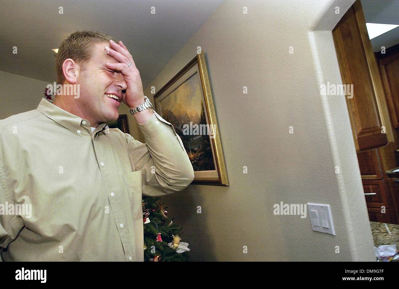 At 6-foot-8, 315 pounds, San Francisco 49ers offensive lineman Scott ...