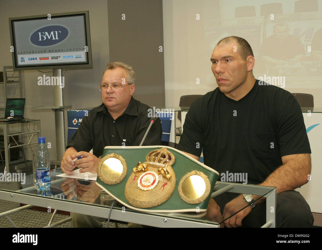 Boxer Nikolay Valuev (on the right).(Credit Image: © PhotoXpress/ZUMA ...