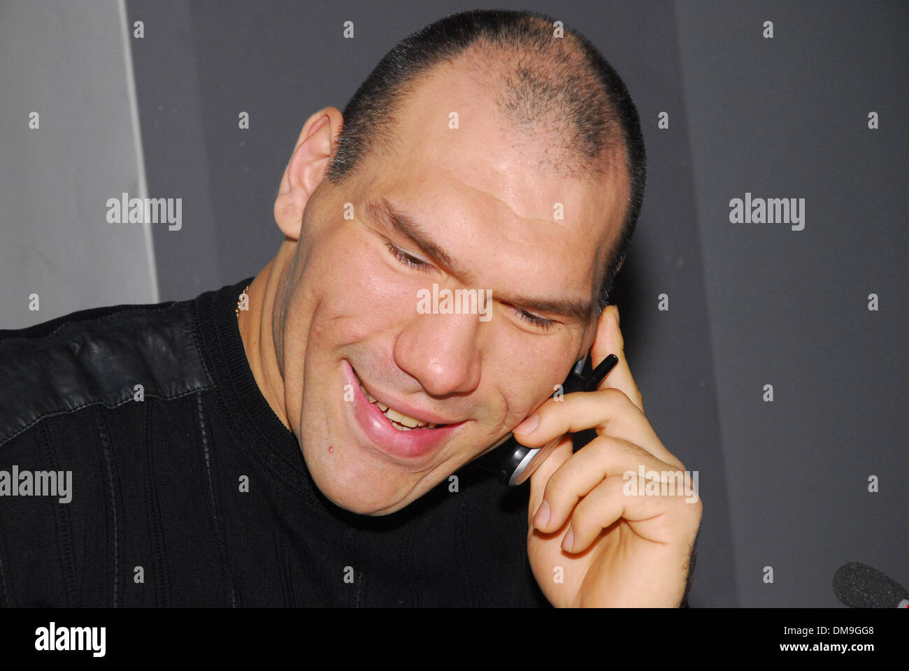 Russian heavy weight boxer Nikolai Valuev at the press conference in ...