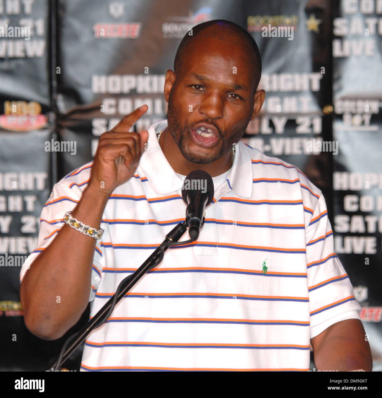 Bernard hopkins winky wright hi-res stock photography and images - Alamy