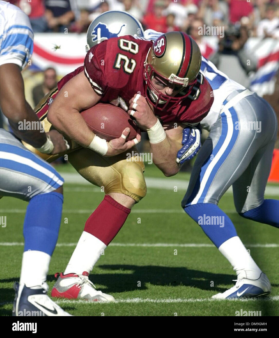 2001 contra hi-res stock photography and images - Alamy