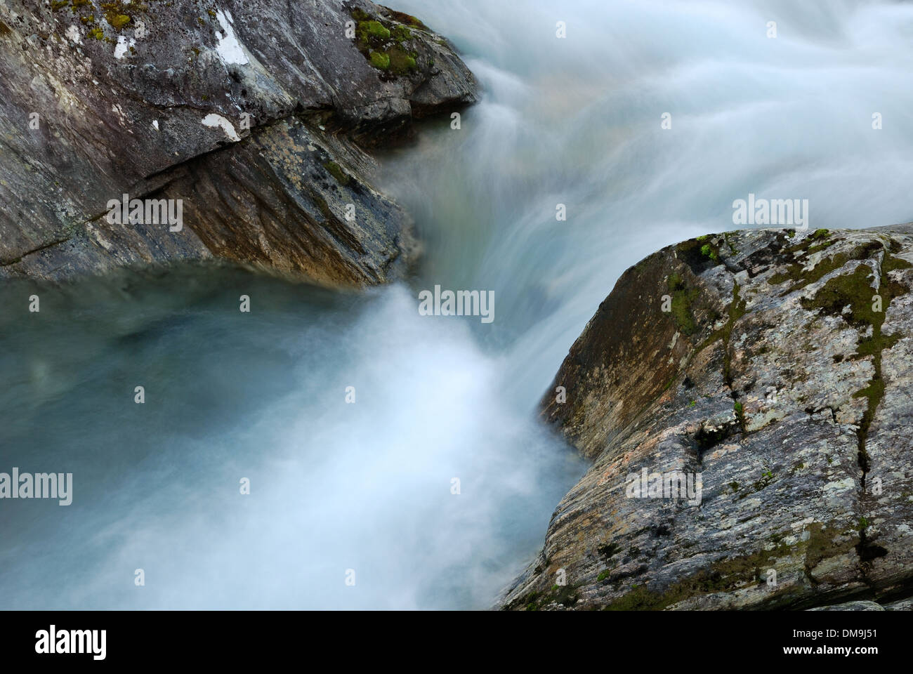 Close-up of the water stream at long shutter speed Stock Photo - Alamy