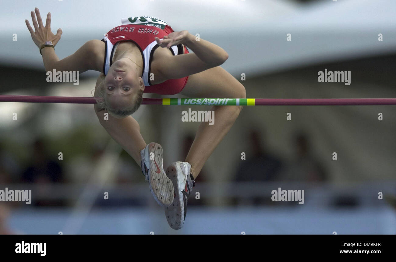 Jun 09, 2005; Sacramento, CA, USA; Ohio's Jessica Stringer clears the ...