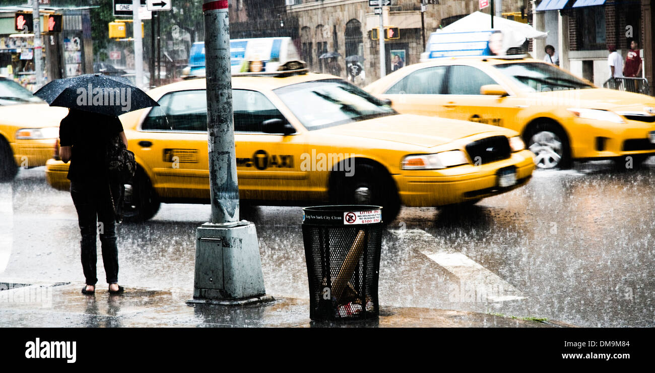 Hard rain hi-res stock photography and images - Alamy