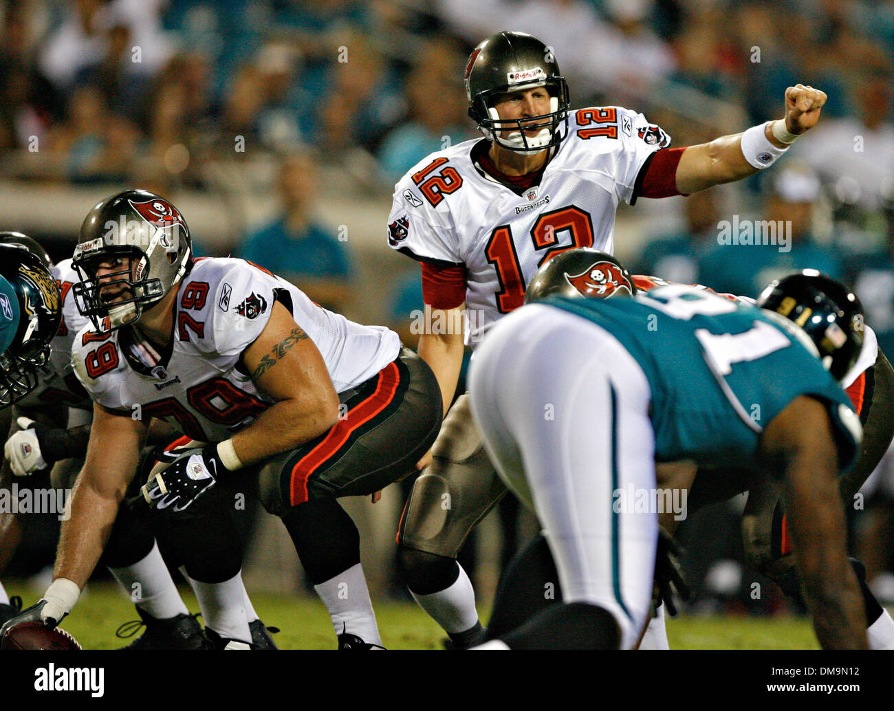 OT 309419 WALL Bucs 17 (08/22/2009 Jacksonville) Tampa Bay Buccaneers ...
